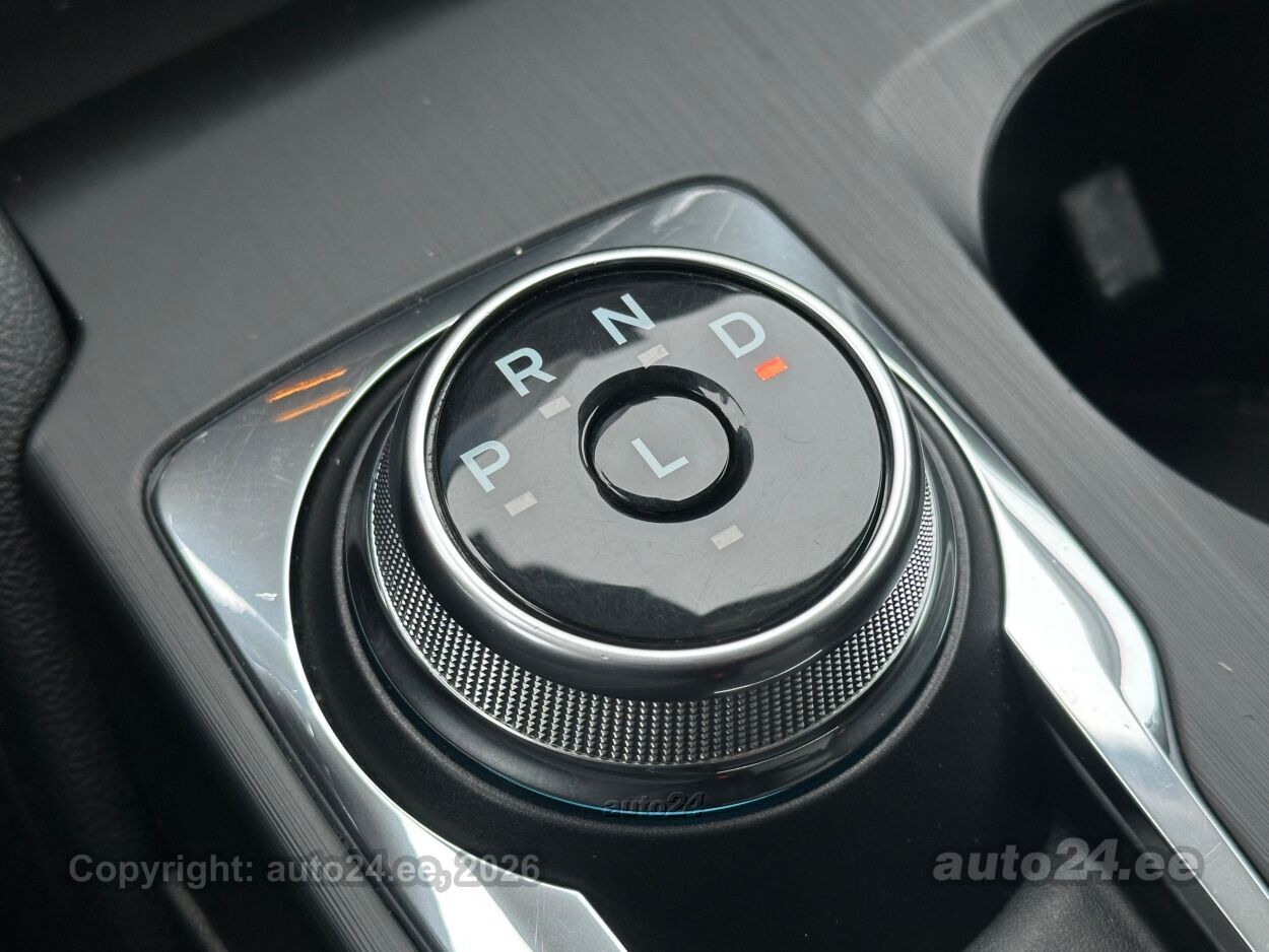 Ford Kuga AWD Titanium Edition 2.0 TDCi 110кВ - auto24.ee
