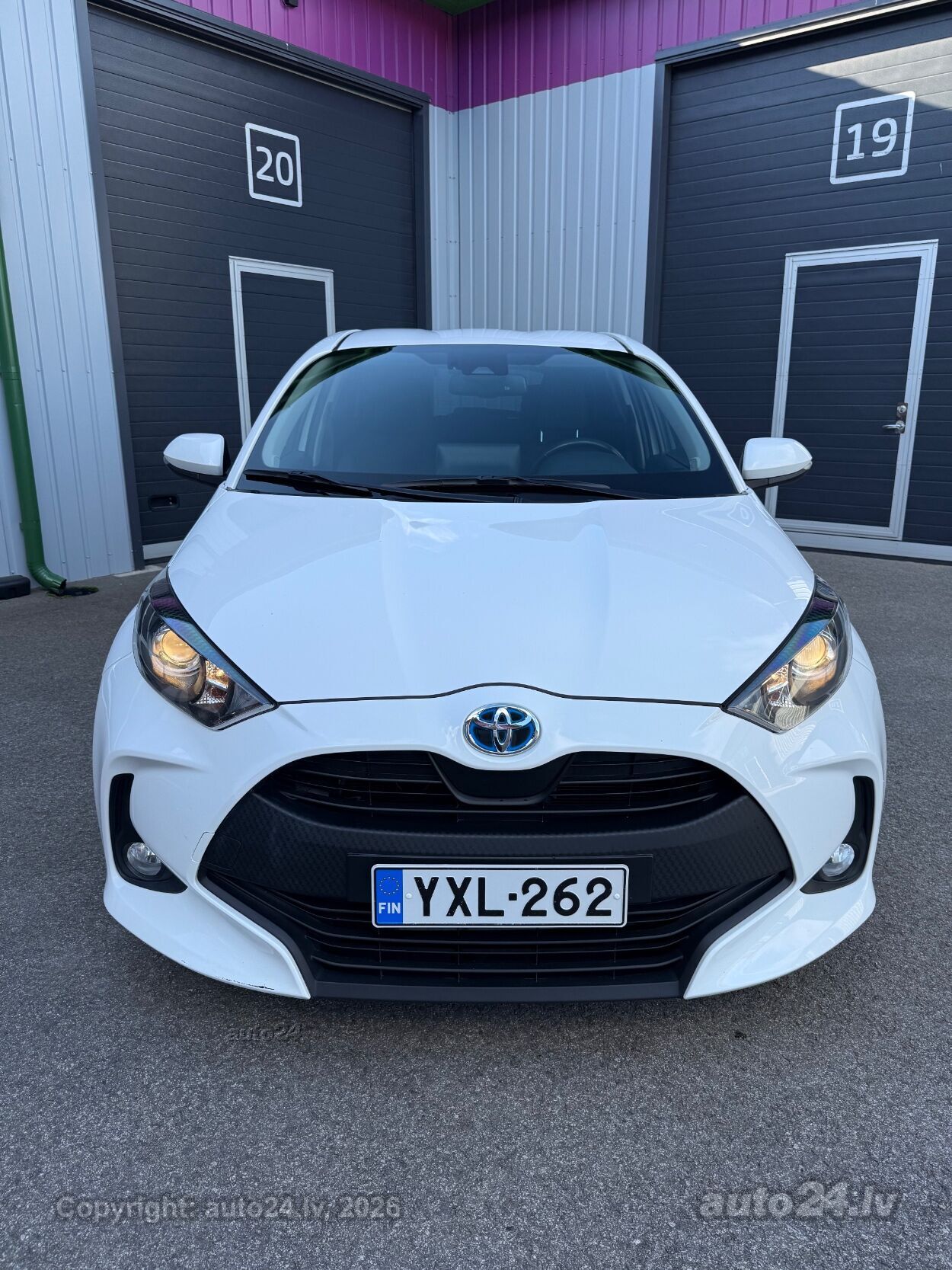 Toyota Yaris R4 68kW - auto24.lv