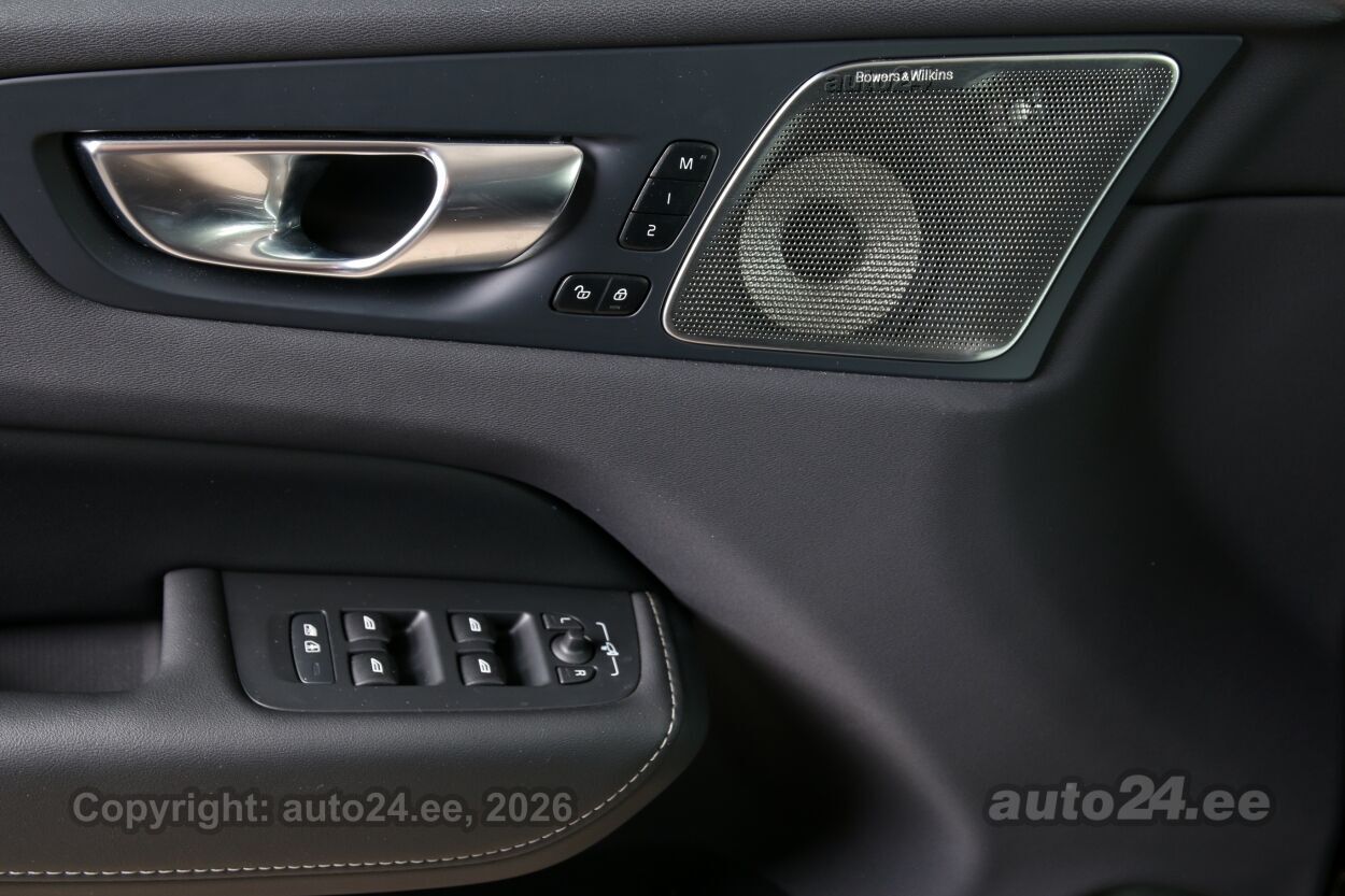 Volvo XC60 AWD ULTRA DARK LUXURY XENIUM FULL 2.0 T6 Long Range Plug-In ...