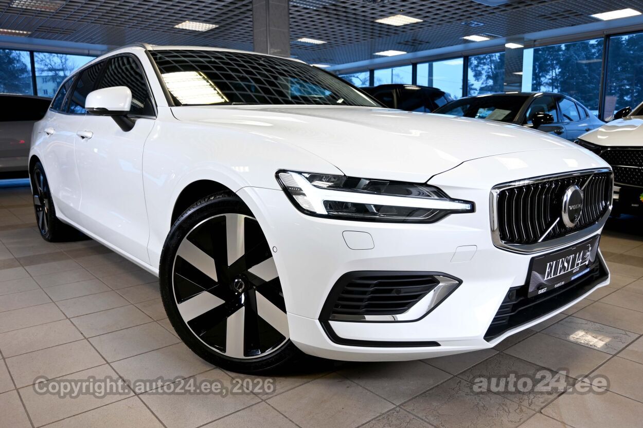 Volvo V60 AWD T6 H&K ULTIMATE BRIGHT XENIUM PRO INTELL 2.0 Long Range ...