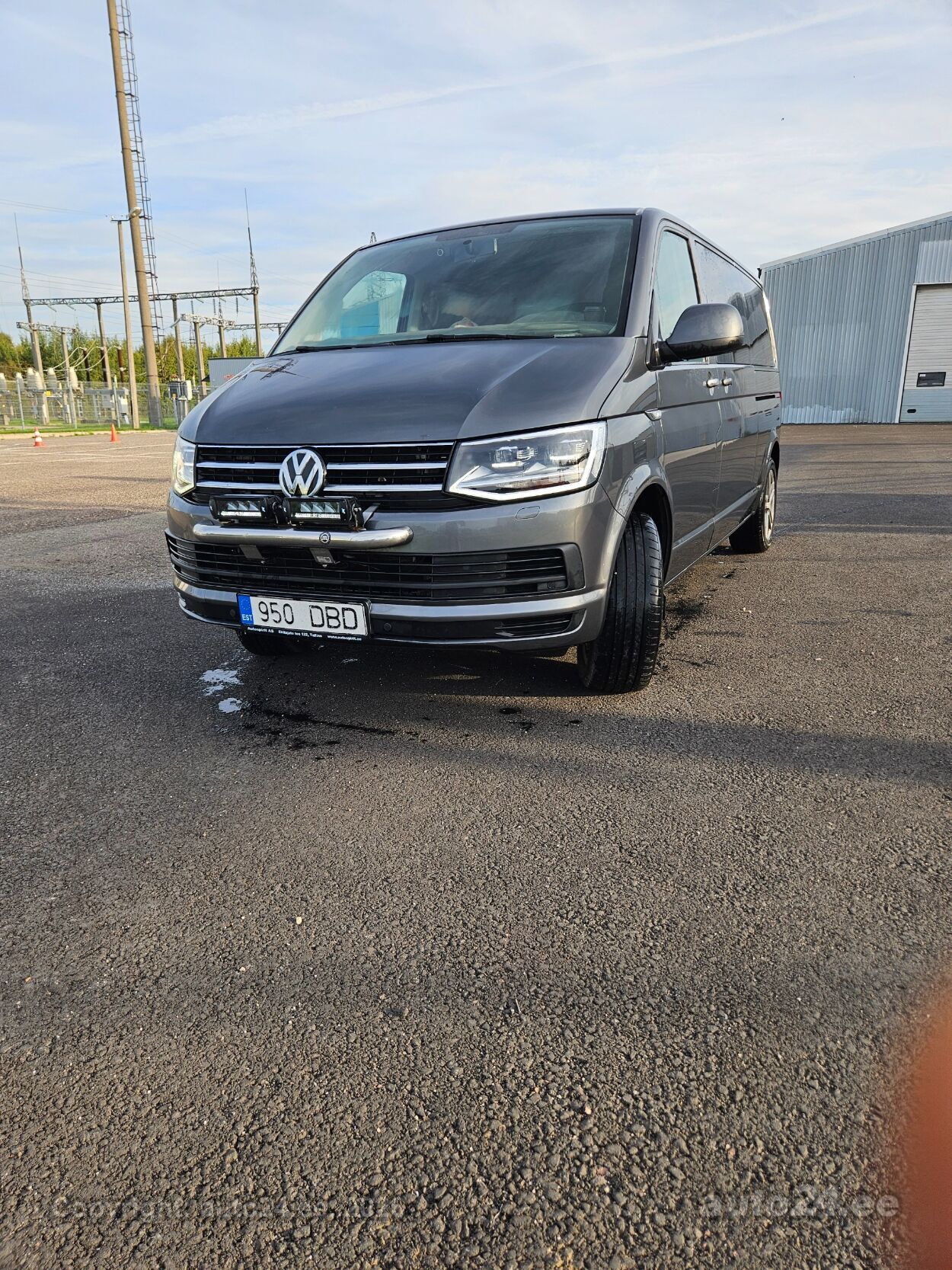 Volkswagen Caravelle vw 2.0 150kW - auto24.ee