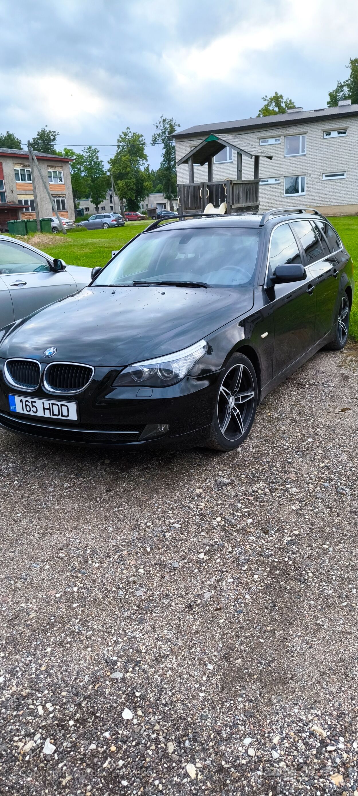 BMW 520 px11 01 2.0 D 120kW - auto24.ee