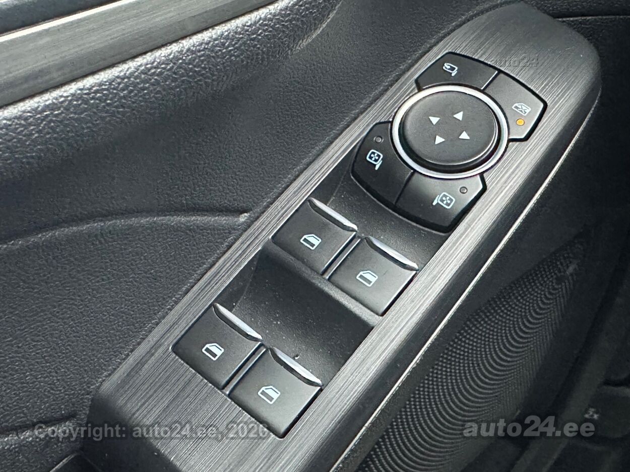 Ford Kuga AWD Titanium Edition 2.0 TDCi 110кВ - auto24.ee