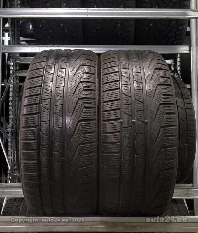235/40R19 Pirelli Winter Sotto Zero 240 Serie 2 - Rehvid - auto24.ee
