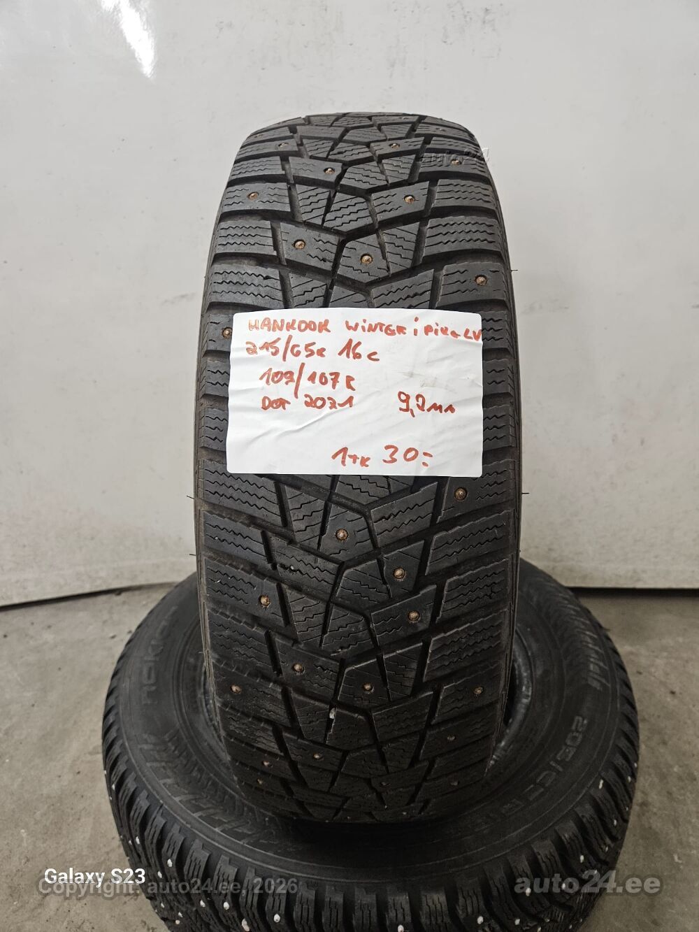 215/65R16 Hankook Winter IPike LV 215/65 R16C - Rehvid - auto24.ee